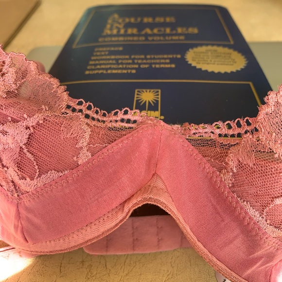 La Perla | Intimates & Sleepwear | Sold La Perla Lingerie Set Sold ...